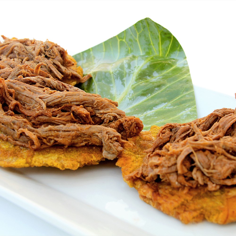 TOSTONES DE CARNE, POLLO, REINA PEPIADA O MIXTOS (x3) - El Megachuzo